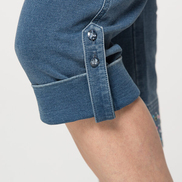 Quacker Factory DreamJeannes Convertible Capris with Embellishment